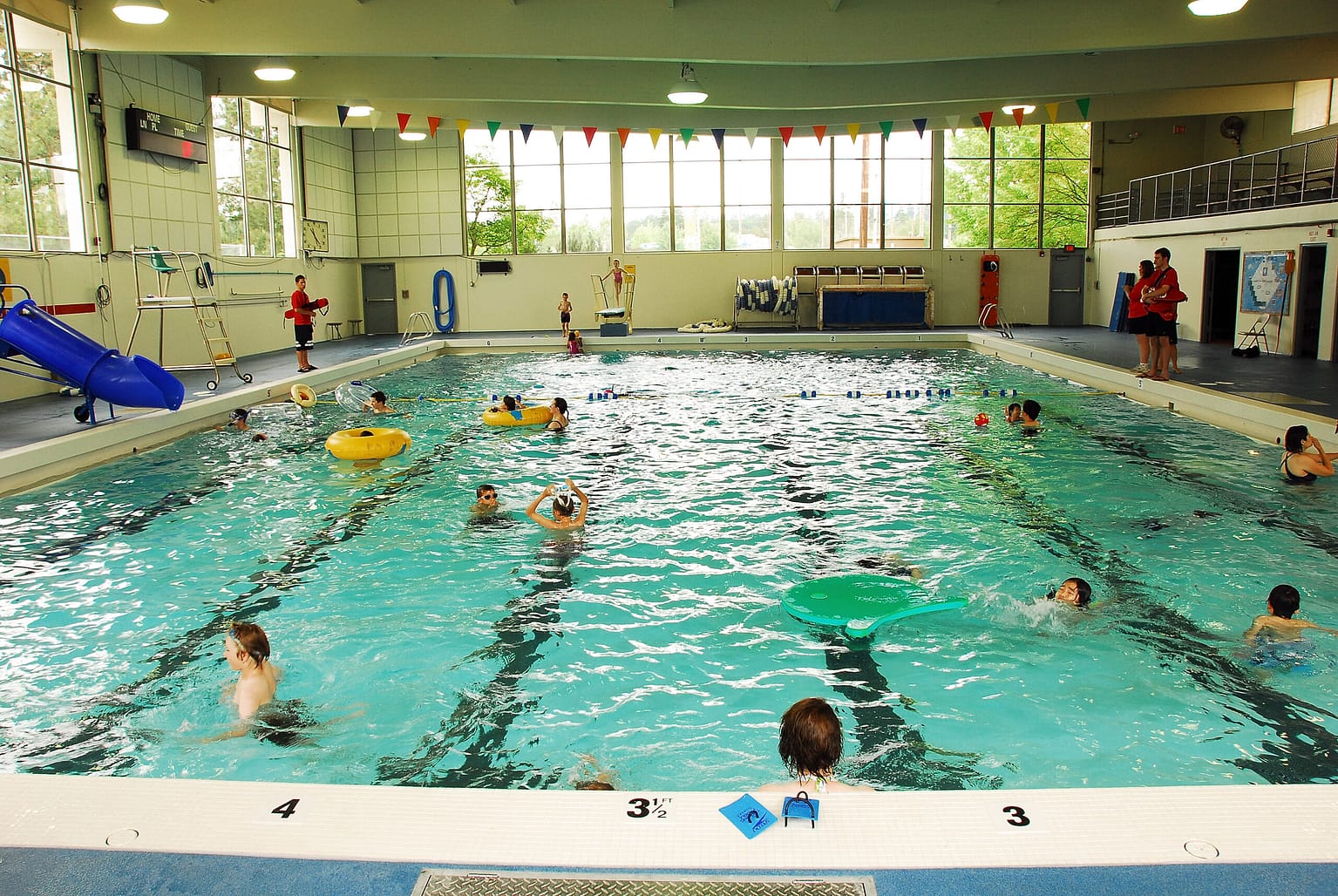 Public Pools & Water Parks Near Portland