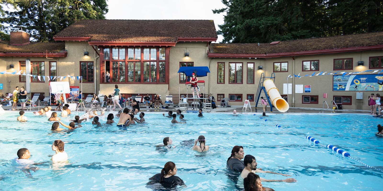 Public Pools & Water Parks Near Portland