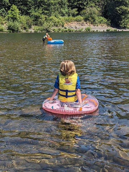 How to Float the River With Your Family - PDX Parent